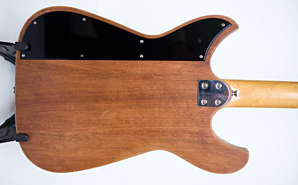 guitarnerd.com.au » Maton Wedgtail